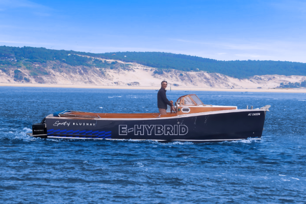 Innovative Hybrid Boating Solution Unveiled by BlueNav
