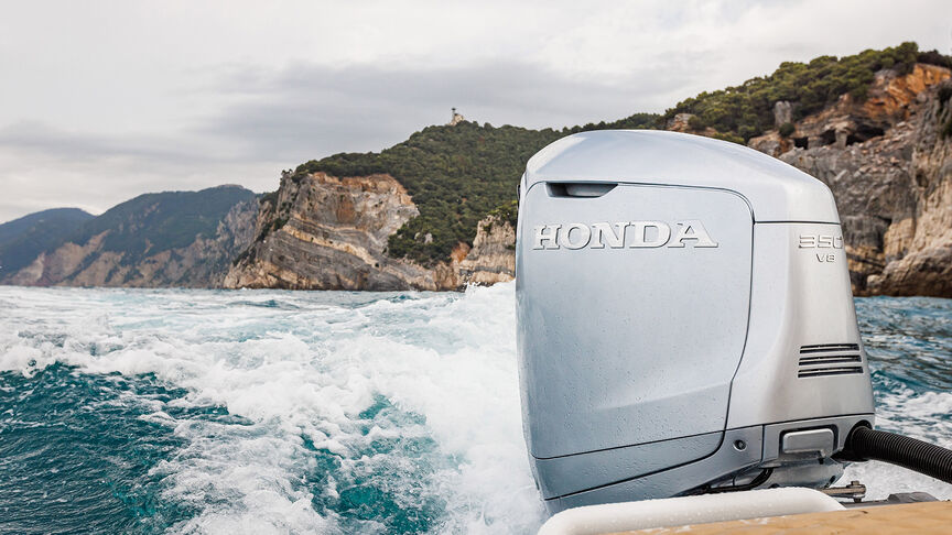 Honda Marine Unveils New V8 Outboard Engine: Meet the Honda BF300